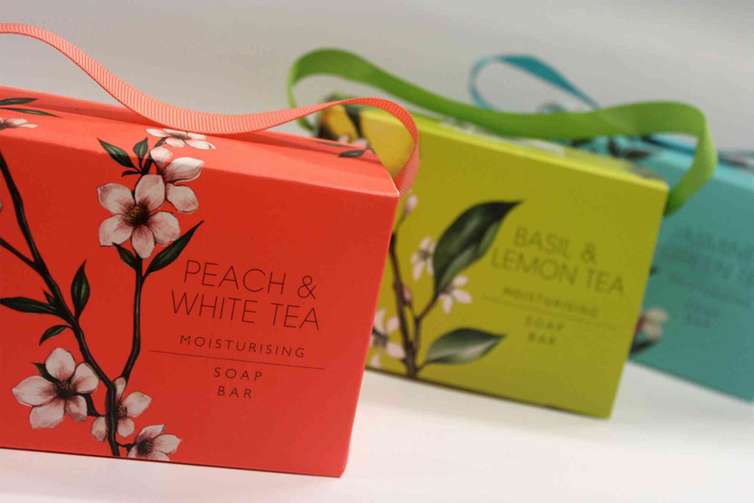 Design Tips for Soap Boxes That Showcase Natural Ingredients